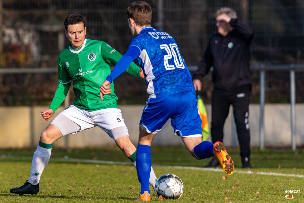 Hilvaria gooit Bavel nu al uit de nacompetitie - Voetbal076